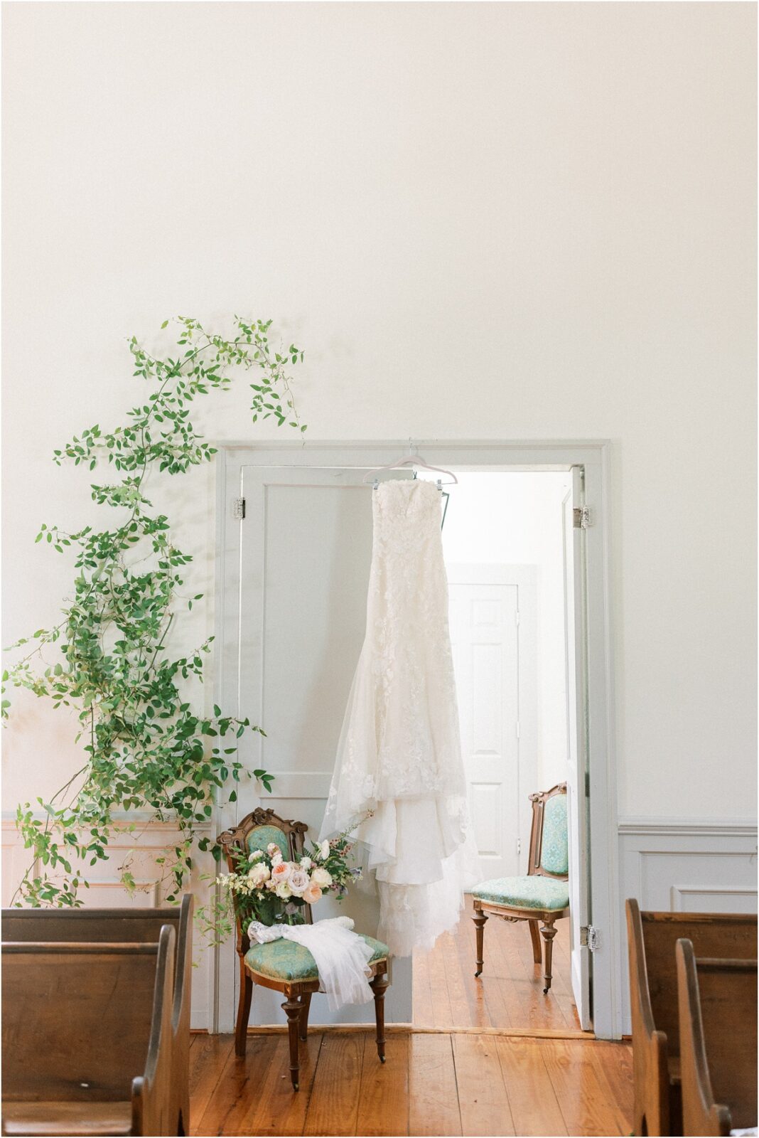 Salem Chapel Wedding | Elijah & Savannah | Wedding Photography ...